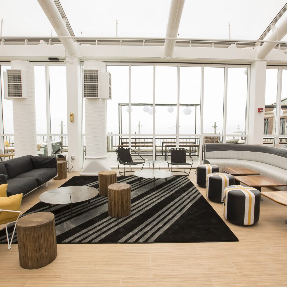 Offshore Rooftop & Bar at Navy Pier - McHugh Construction